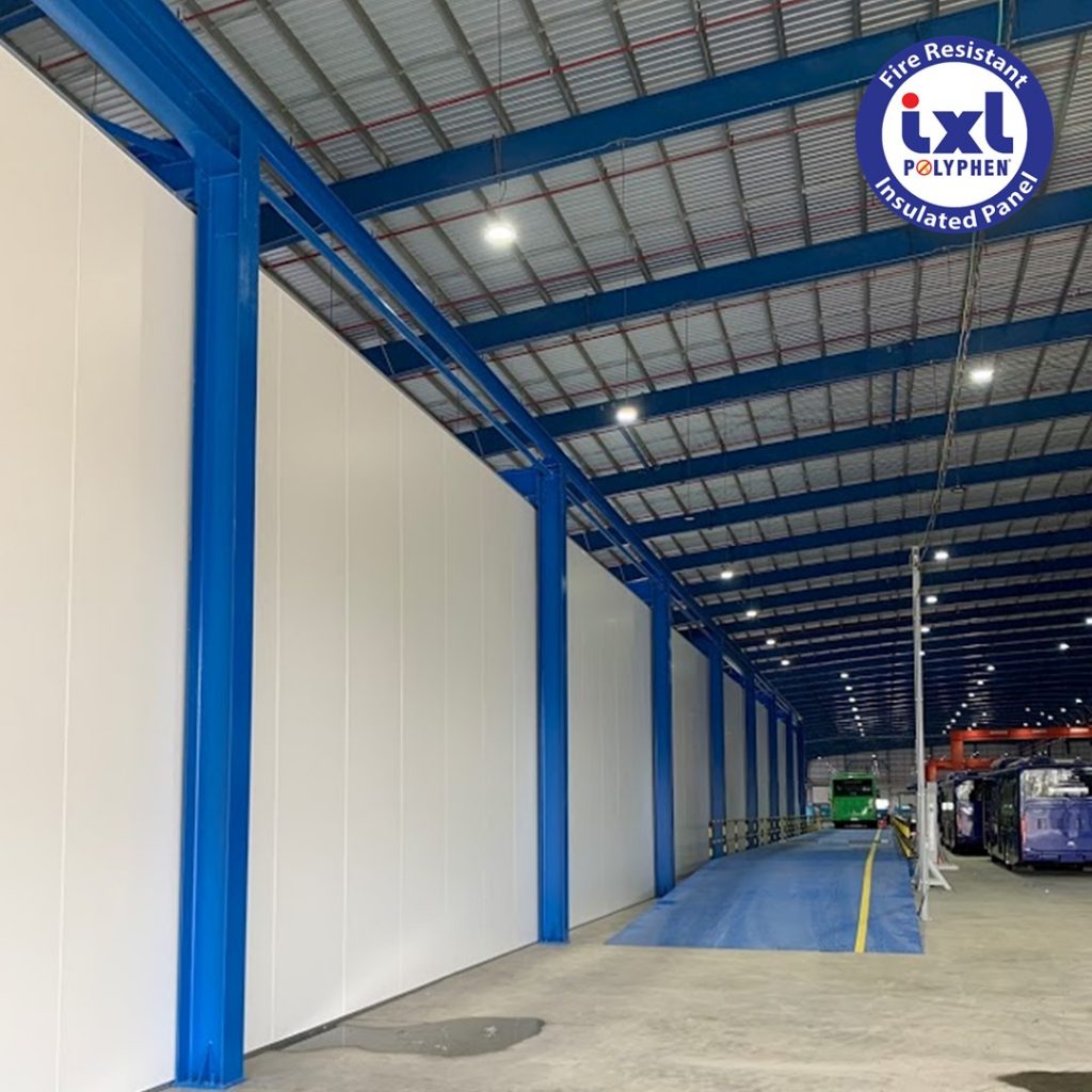 โครงการ แผ่นไอโซวอลล์ (ISOWALL) เคบิวเดอร์ E-Factory (ABB) - IXL Panel